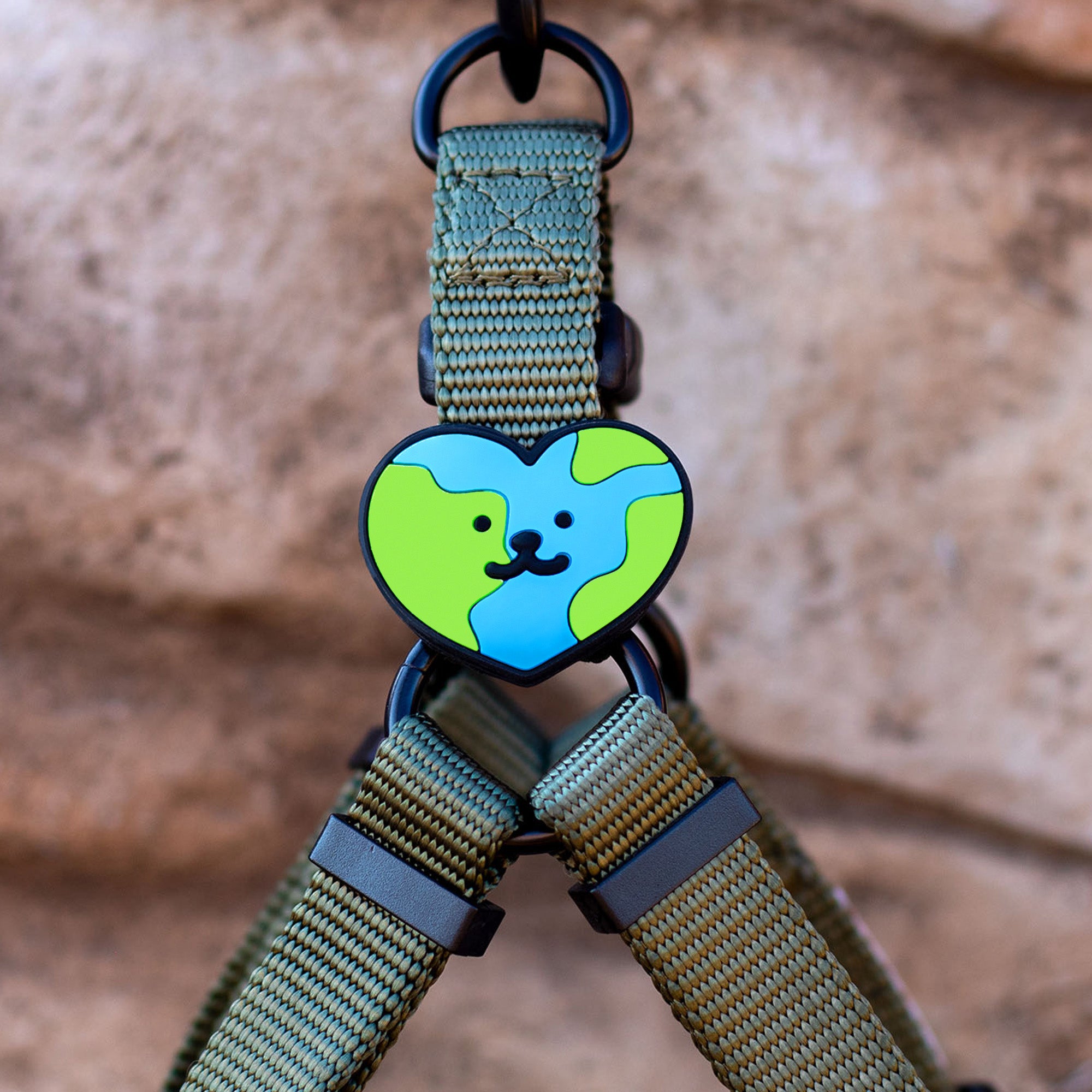 Earth Heart Dog buying Badge Jiby